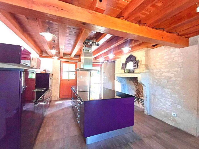 Maison à vendre - Germigny-sur-Loire - 9 pièces - 5 chambres