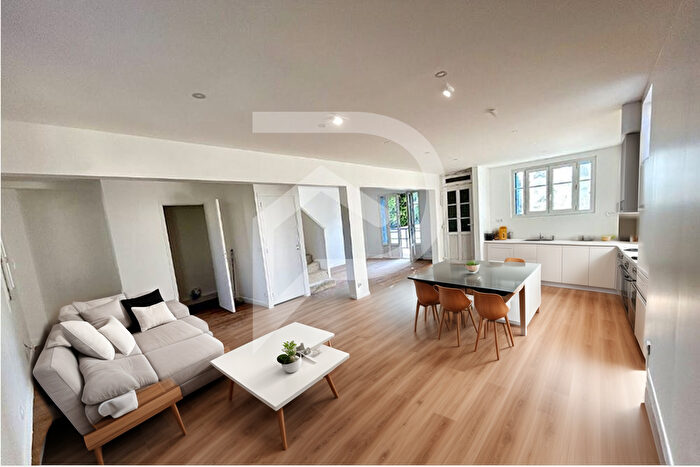 Maison à vendre - Carrières-sur-Seine, Fermettes, Amandiers, Colombier - 6 pièces - 4 chambres