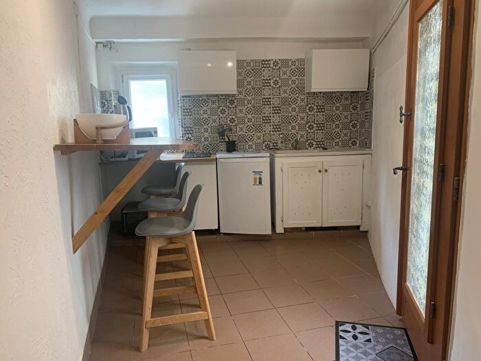 Appartement 2 pièces à louer à Pierrefeu-du-Var