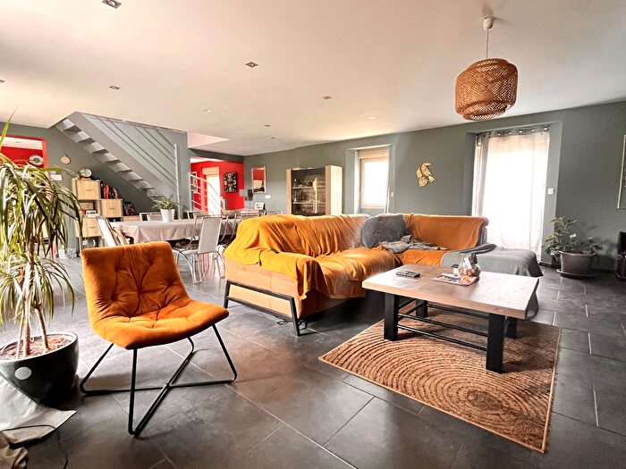 Maison à vendre - Guipry - 8 pièces - 4 chambres