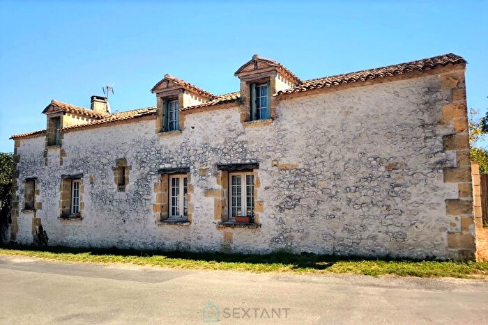 Faux - Maison 7 pièces à vendre