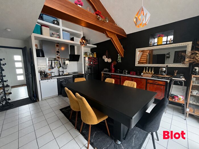 Maison 5 pièces à Chartres-de-Bretagne, à vendre