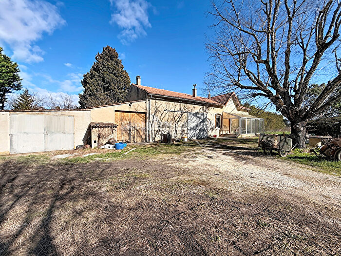 Maison à vendre - Noves - 5 pièces - 3 chambres