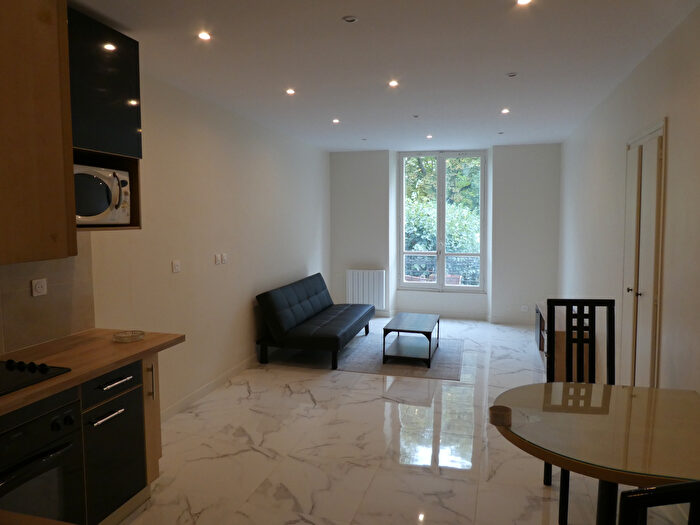 Appartement 2 pièces à louer à Fontainebleau, Centre-ville