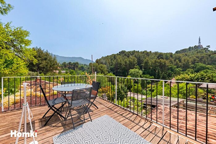 Appartement à vendre - Roquevaire - 2 pièces - 1 chambre