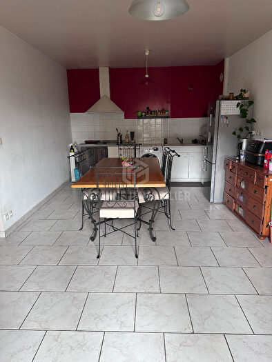 Maison à louer - Mareuil-sur-Ourcq - 4 pièces - 2 chambres