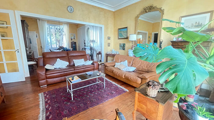 Maison 9 pièces à Vienne, L'Isle, à vendre