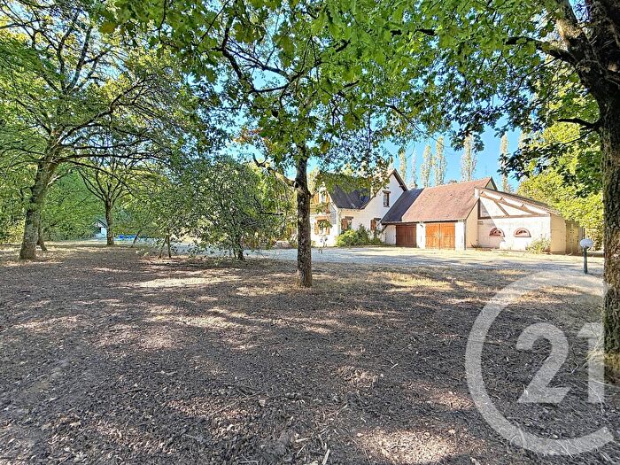 Maison 6 pièces à Ménestreau-en-Villette, à vendre