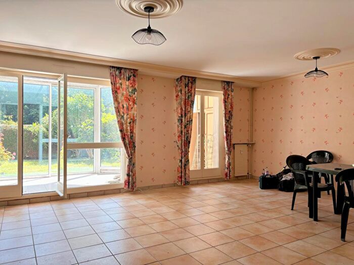 Appartement 3 pièces à Quartiers Sud-Ouest, Alma, à louer