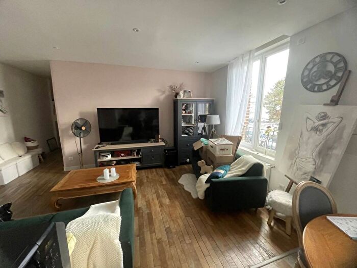 Appartement à louer - Centre Ville, Saint-Quentin - 3 pièces - 2 chambres