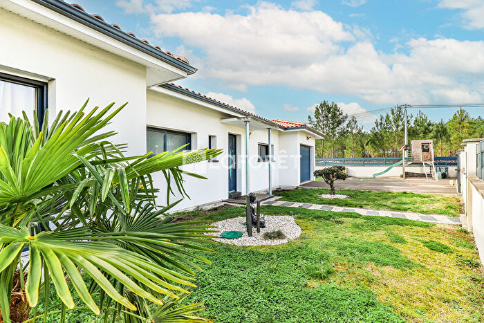 Maison à vendre - Pontenx-les-Forges - 5 pièces - 4 chambres