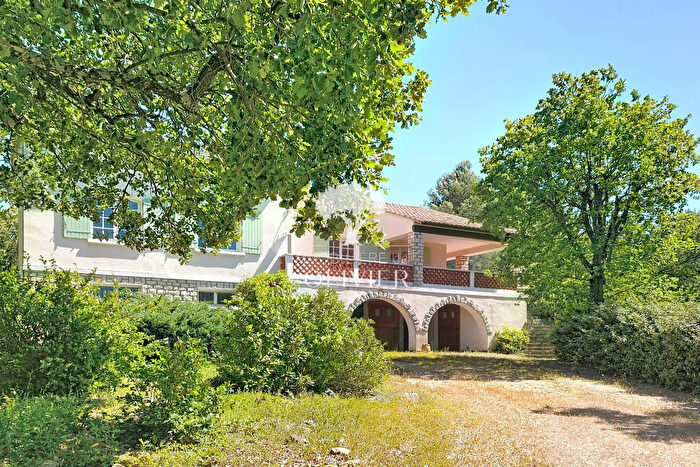 Apt - Maison 6 pièces à vendre