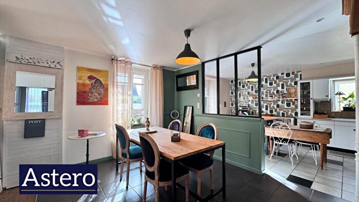 Pluméliau : Maison 8 pièces à vendre