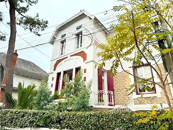 La Baule-Escoublac, Centre-ville, Gare : Maison 12 pièces à vendre