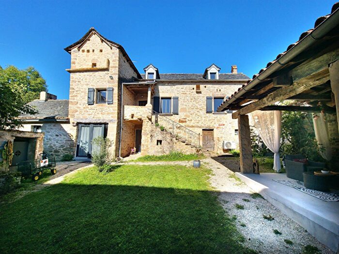 Maison à vendre - La Rouquette - 10 pièces - 5 chambres