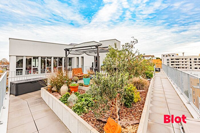 Appartement à vendre - Nantes, Eraudière, La Marrière, Rond-point de Paris - 4 pièces - 2 chambres