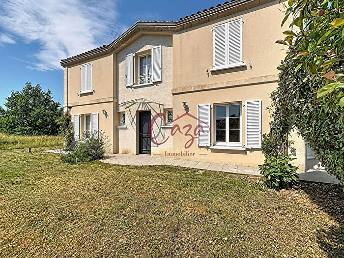 Saint-Caprais-de-Bordeaux : Maison 7 pièces à vendre