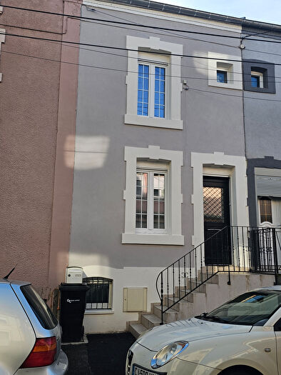 Maison à vendre - Longlaville - 4 pièces - 3 chambres