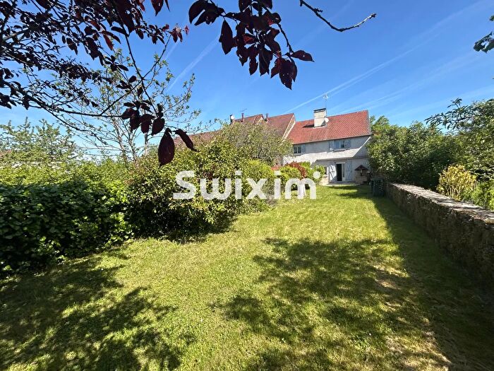 Domblans - Maison 6 pièces à vendre