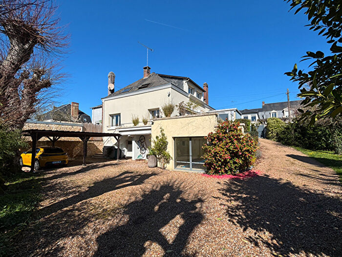 Maison à vendre - La Ferté-Bernard - 9 pièces - 5 chambres