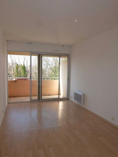 Appartement 1 pièce à louer - Val Saint-André, Arc, La Torse, Aix-en-Provence