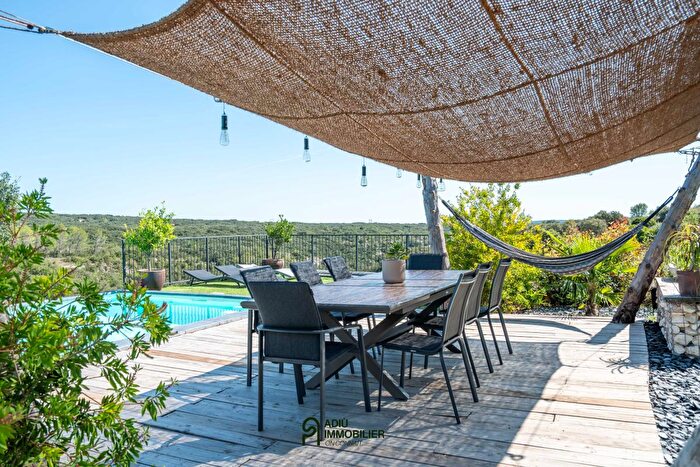 Maison à vendre - Uzès - 5 pièces - 4 chambres