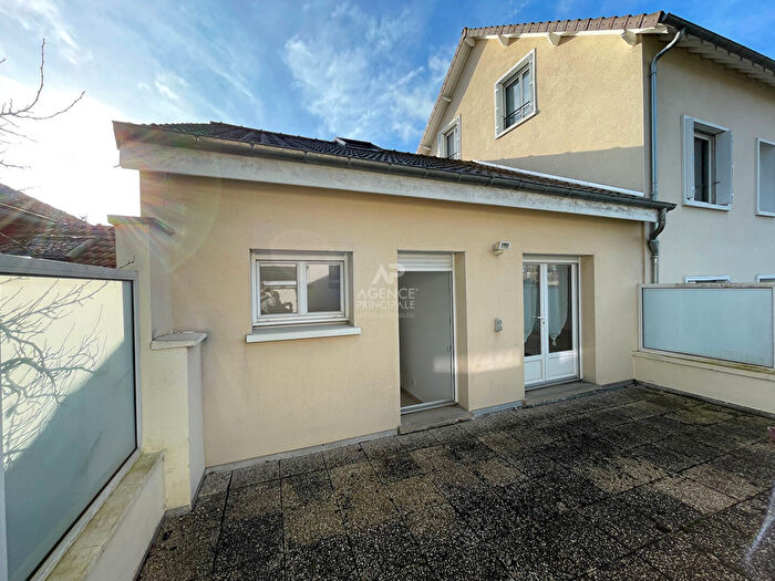 Appartement à vendre - Chaville, Ursine - 3 pièces - 2 chambres