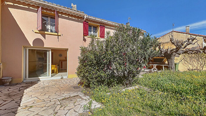 Maison à vendre - Sorgues, Centre-ville - 5 pièces - 4 chambres