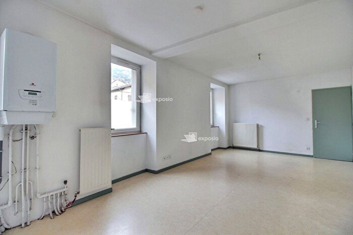 Appartement 4 pièces à Allevard, à louer