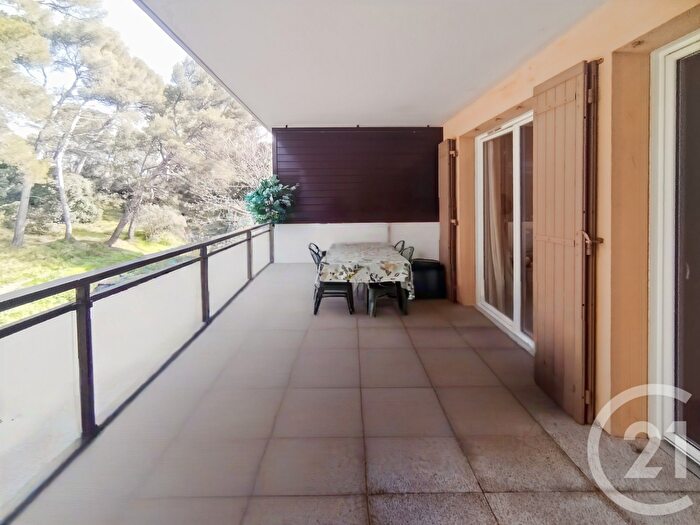 Appartement à vendre - Marseille e , Saint-Menet - 2 pièces - 1 chambre