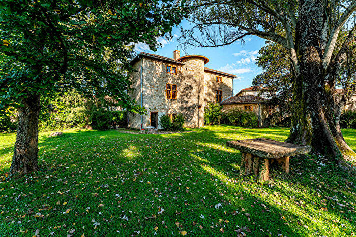 Maison à vendre - Morancé - 10 pièces - 4 chambres