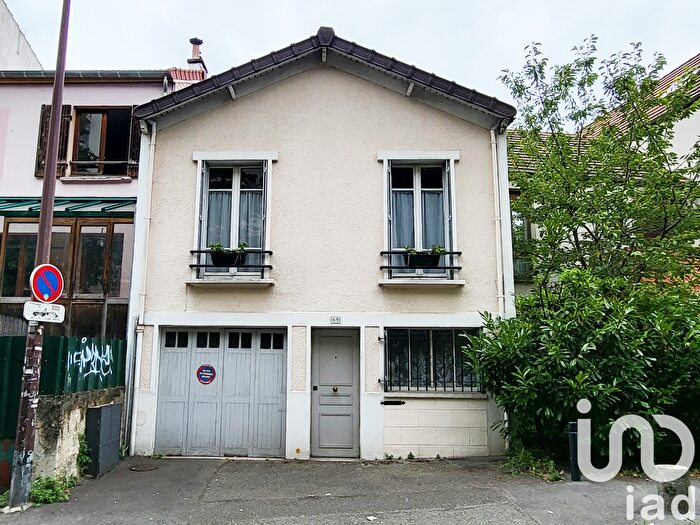 Maison à vendre - Montreuil, Signac, Mûrs à Pêches - 8 pièces - 4 chambres