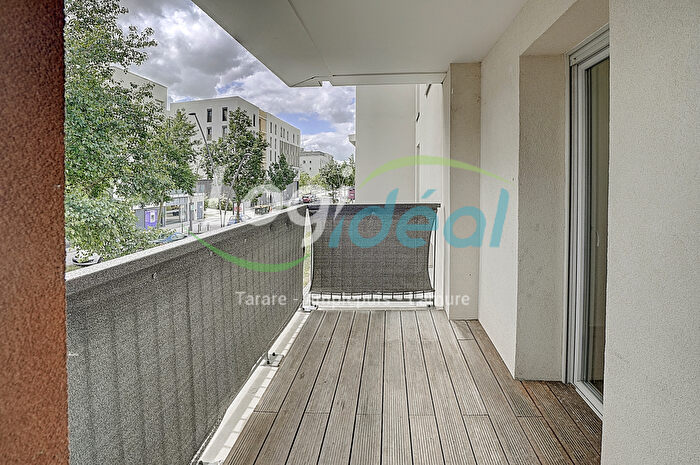 Sathonay-Camp : Appartement 3 pièces à vendre