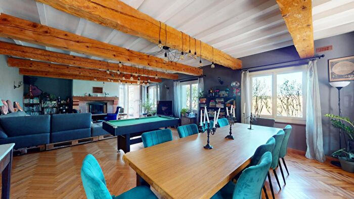 Maison à vendre - Belcastel - 6 pièces - 5 chambres