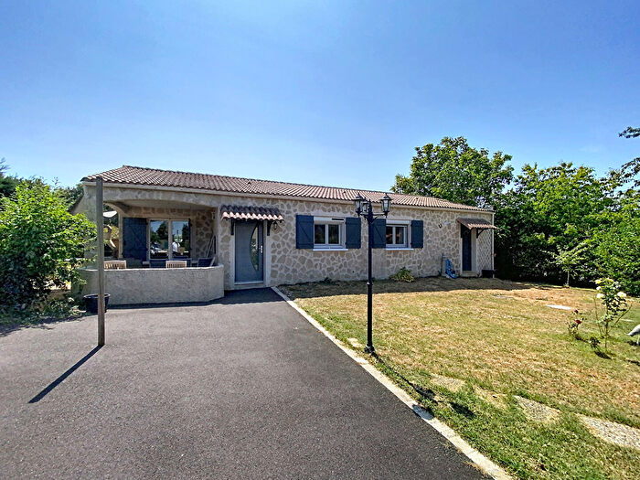 Saint-Aubin-la-Plaine - Maison 4 pièces à vendre