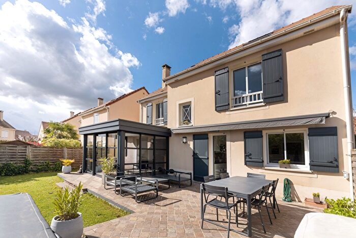 Maison à vendre - Nozay - 7 pièces - 5 chambres