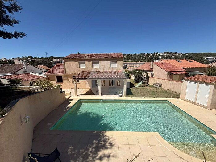 Maison 6 pièces à louer - Centre, Carnoux-en-Provence