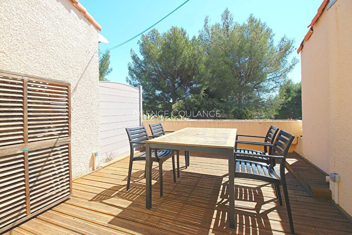 Appartement à vendre - Saint-Cyr-sur-Mer - 2 pièces - 1 chambre