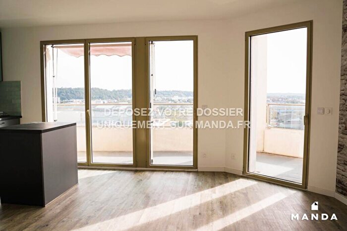 Appartement à louer - La Bastide, Bordeaux - 4 pièces - 3 chambres