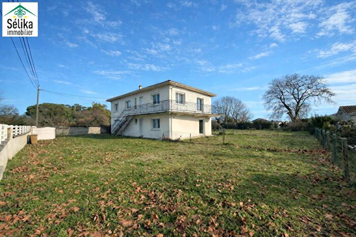 Maison à vendre - La Teste-de-Buch, Cazaux - 7 pièces - 5 chambres