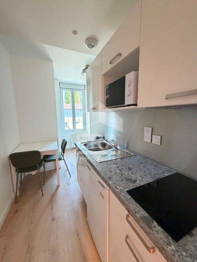 Appartement 1 pièce à louer à Préfecture, Lons-le-Saunier