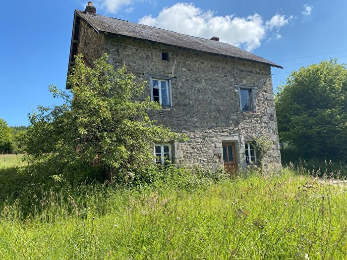 Maison à vendre - Eymoutiers - 4 pièces - 2 chambres