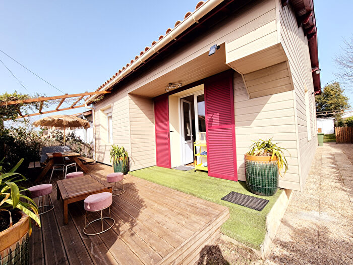 Maison à vendre - Cenon, Cavaillès - 6 pièces - 4 chambres