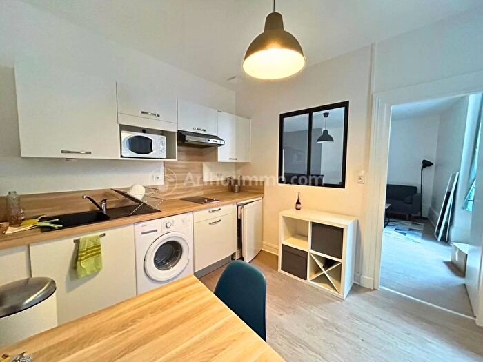 Appartement à louer - Ballainvilliers, Clermont-Ferrand - 1 pièce