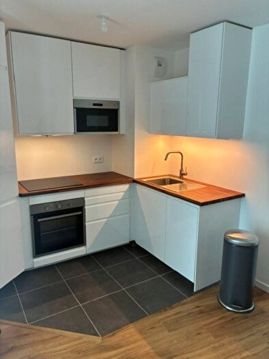 Fontaine Saint Martin-Geldrop, Saint-Cyr-lécole : Appartement 3 pièces à louer