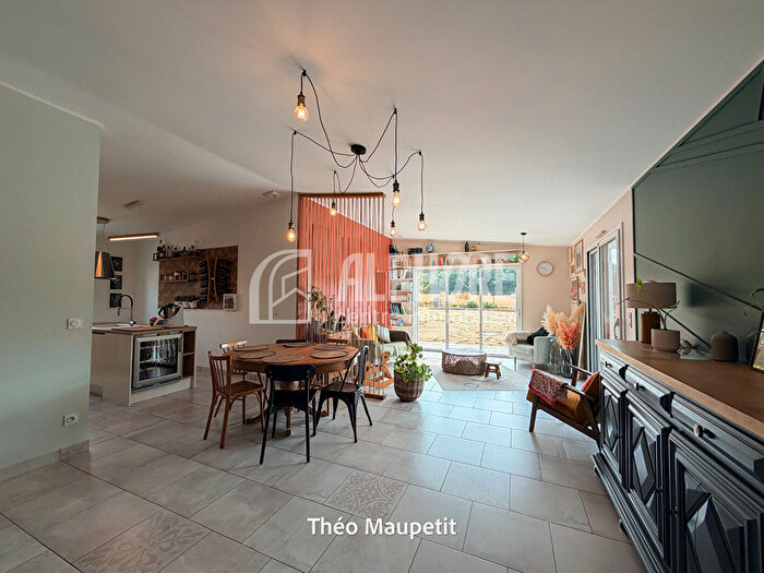 Maison 5 pièces à vendre - La Roche-sur-Yon, Val d'Ornay, Saint-André d'Ornay, Forges