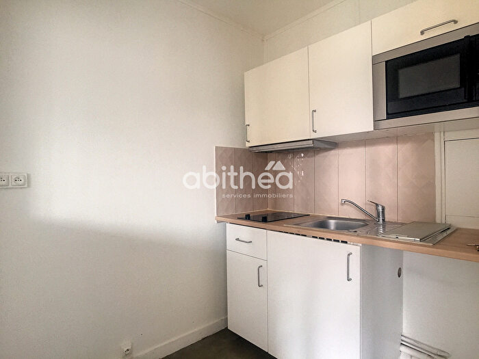 Appartement à louer - Alfortville, Zola Carnot, Alouettes, Val de Seine - 1 pièce