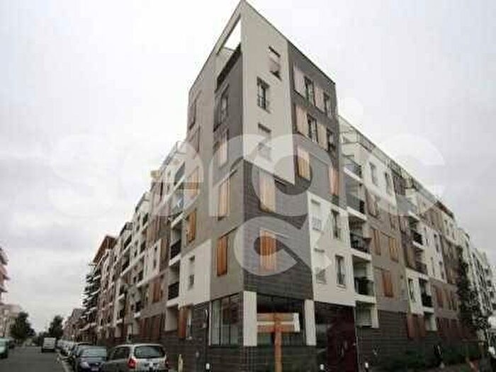 Appartement 1 pièce à louer à Croix Petit-Chenes dOr, Cergy