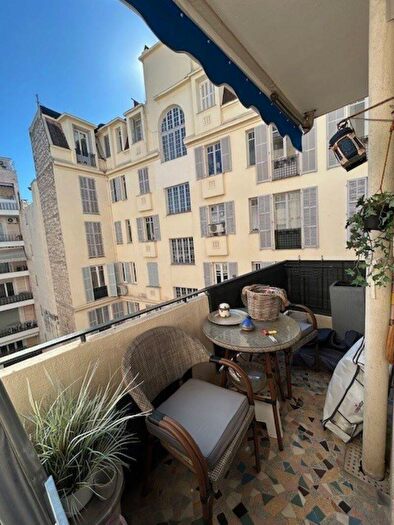 Appartement à louer - Musiciens, Thiers, Nice - 3 pièces - 2 chambres