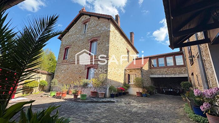 La Ferté-sous-Jouarre : Maison 7 pièces à vendre